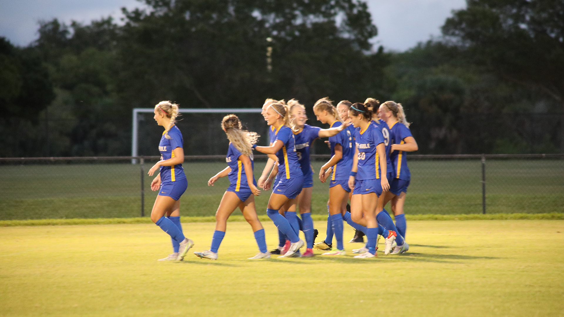 Women's Soccer Ties Rollins 2-2 On the Road - Embry-Riddle Aeronautical ...