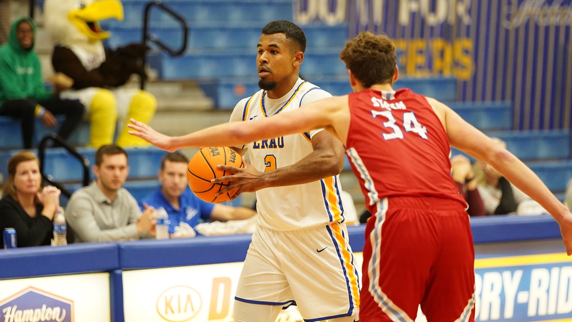 Career Nights from Murray and Alessandro Lead No. 20 Men's Basketball ...