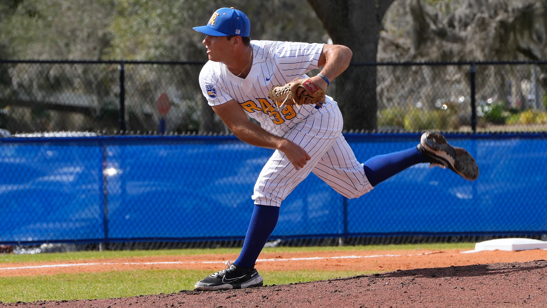 Tech Holds On to Take Series Opener Over Baseball, 8-5 - Embry-Riddle ...
