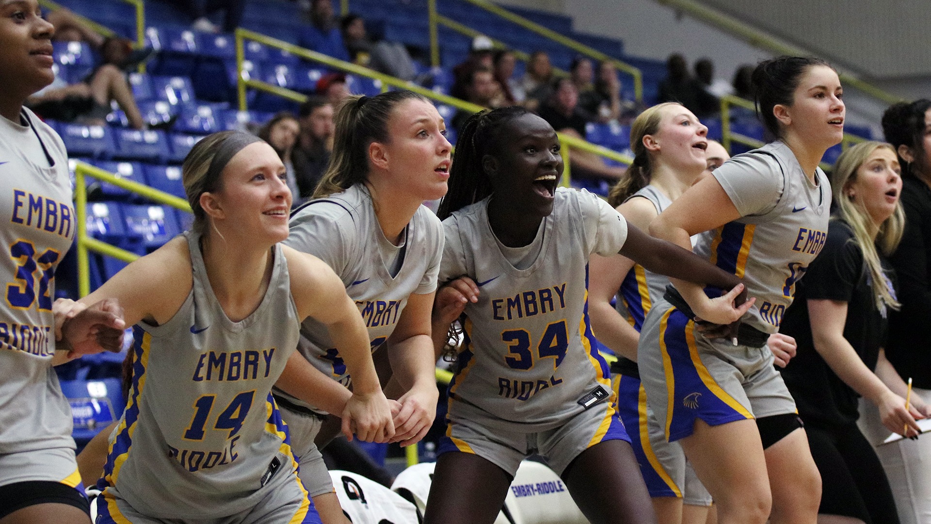 Women’s Basketball Sinks Tars 78-66 - Embry-Riddle Aeronautical ...