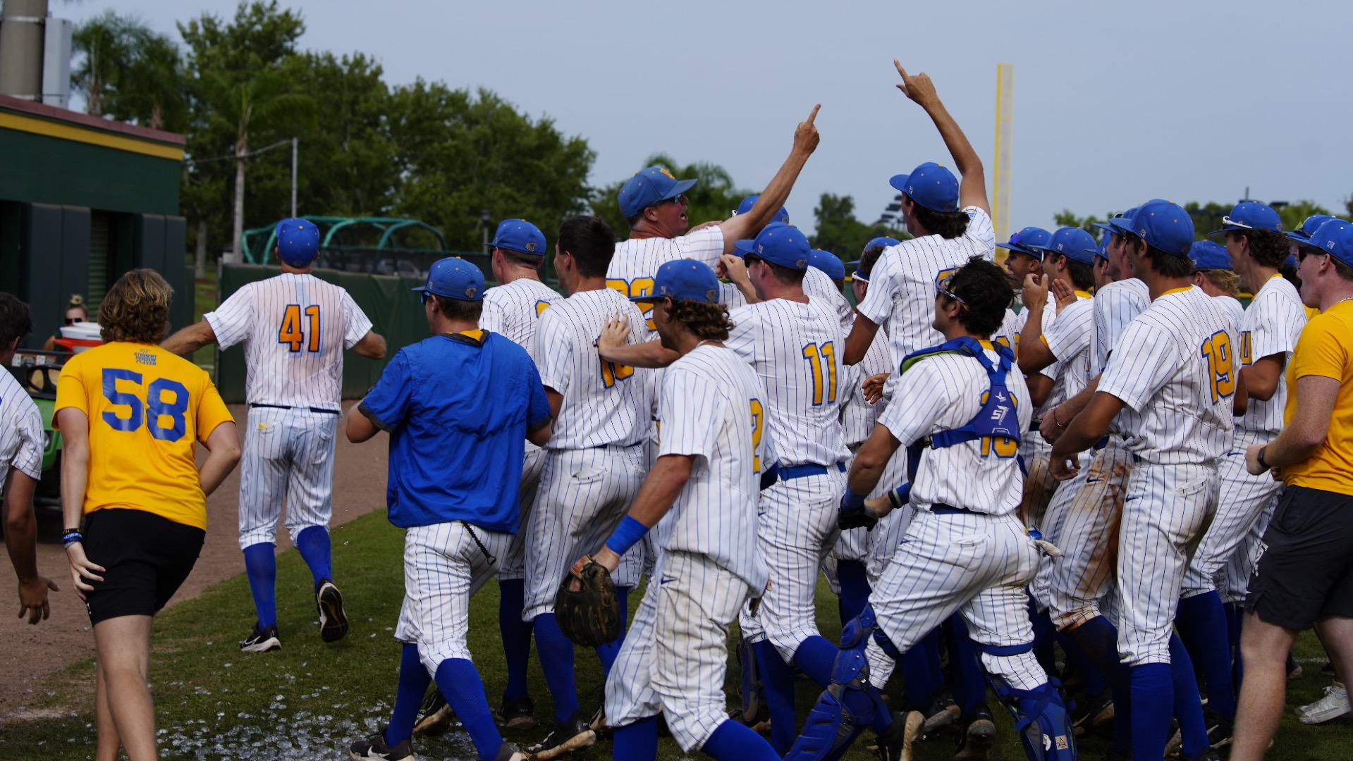 SUPER EAGLES! ERAU Advances to Super Regionals with 16-10 Victory Over ...