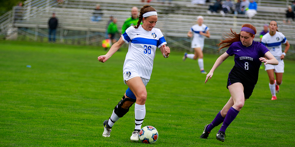 Madison Burnham - Women's Soccer - Elizabethtown College Athletics
