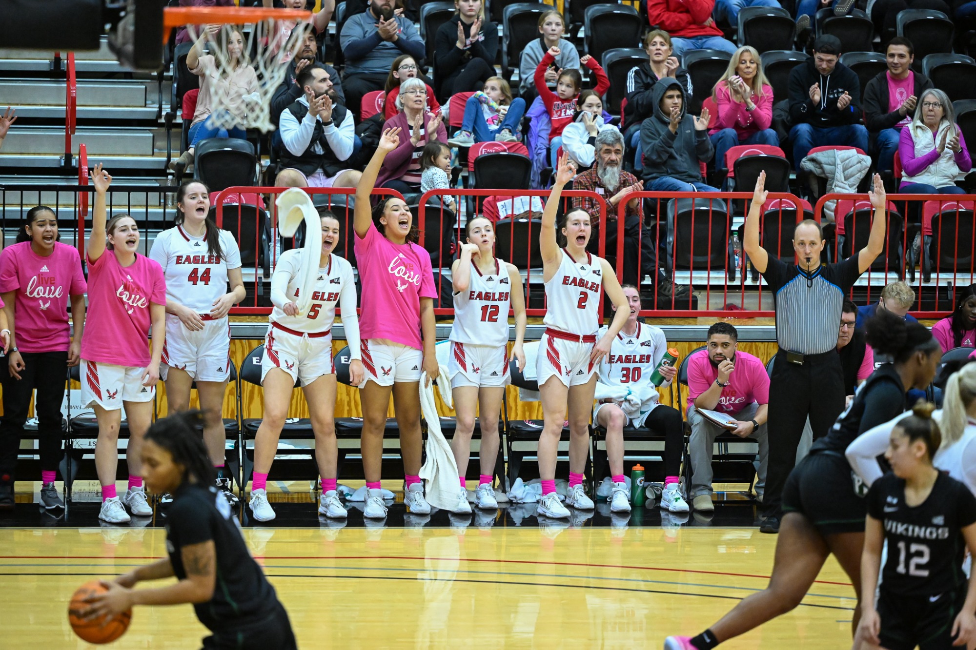 Eagles take short trip south to play Vandals - Eastern Washington ...