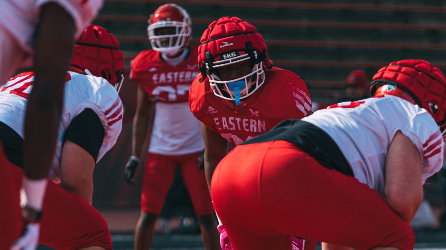 Shorthanded defense impresses in Saturday spring scrimmage at Roos ...