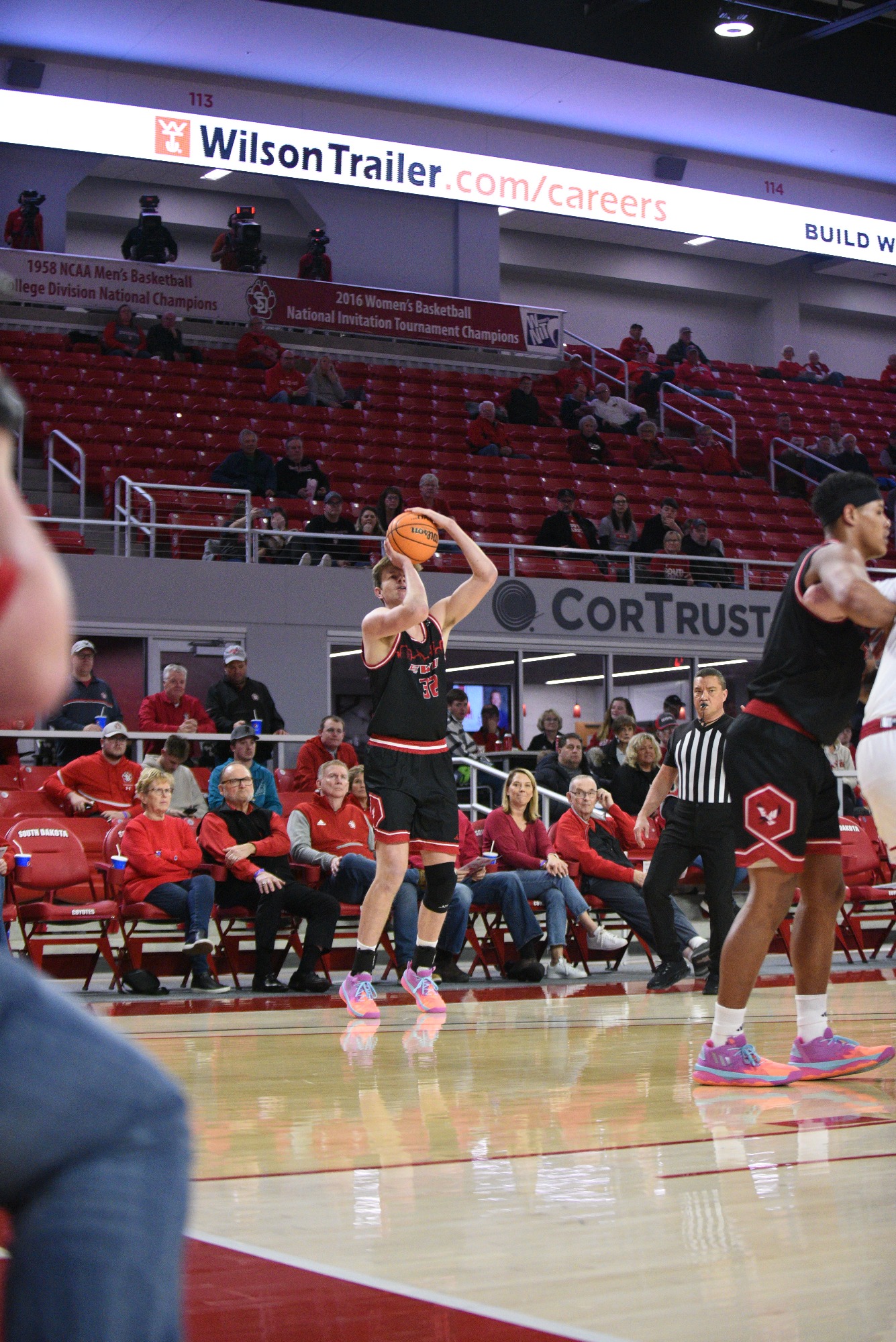 Dane Erikstrup - 2023-24 - Men's Basketball - Eastern Washington ...