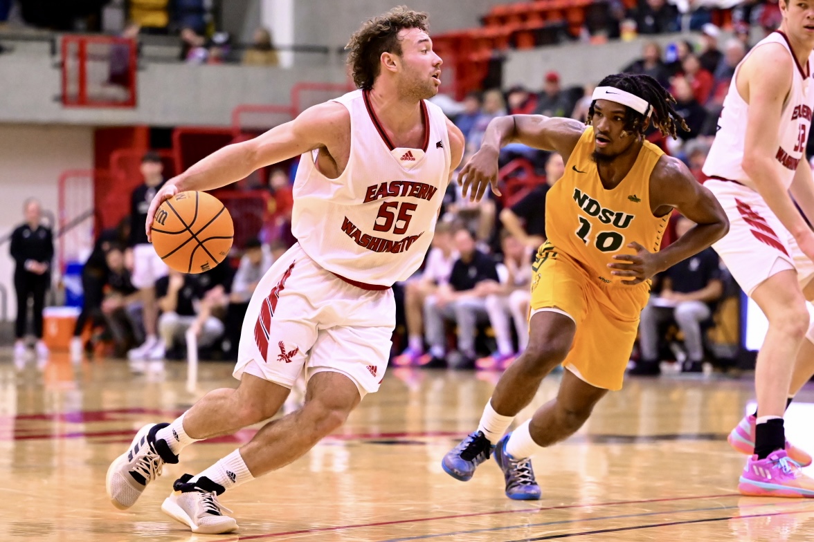 Ellis Magnuson - 2023-24 - Men's Basketball - Eastern Washington ...