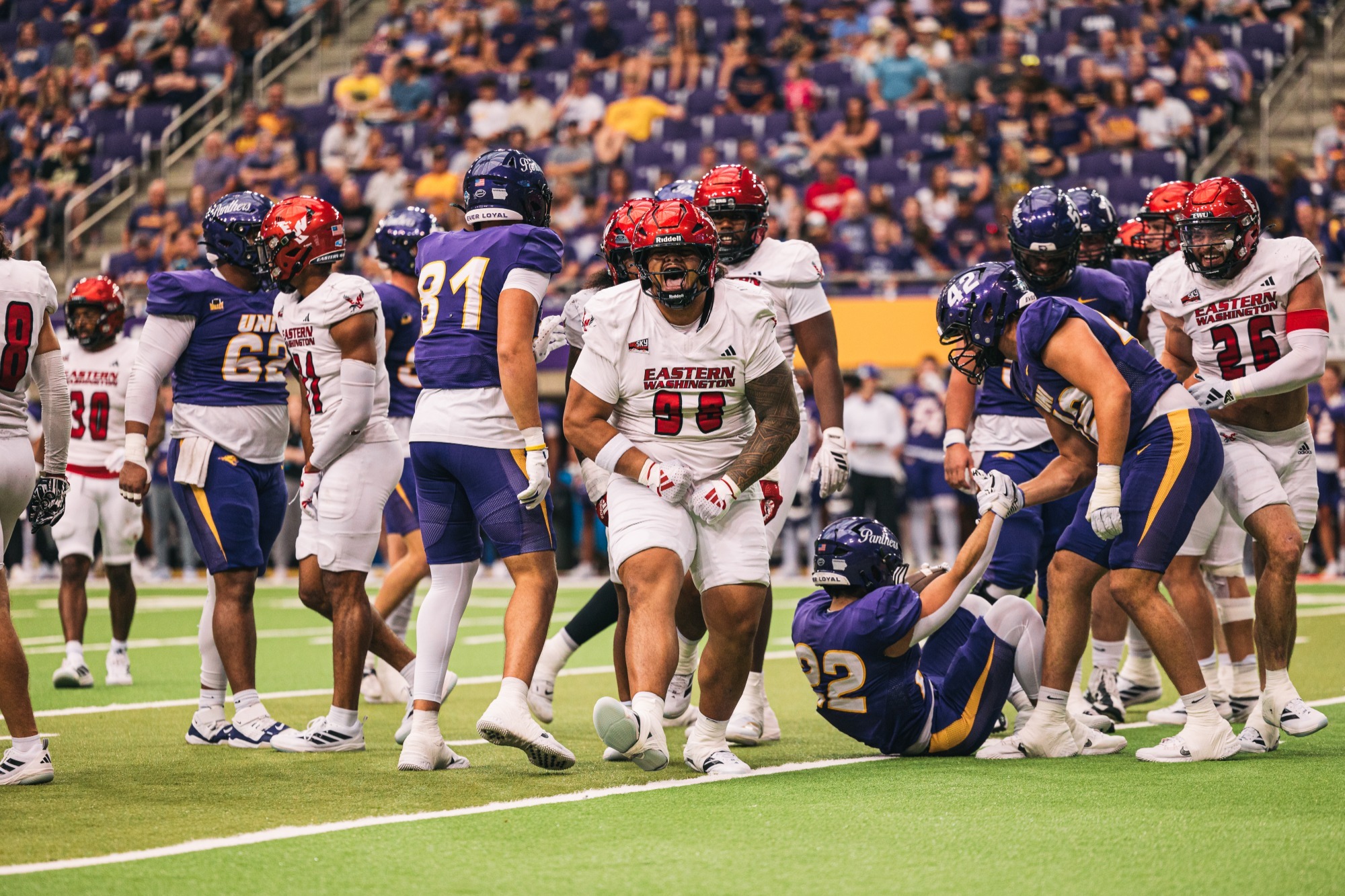 GAME PREVIEW: Eagles face FBS foe Boise St. in primetime - Eastern ...