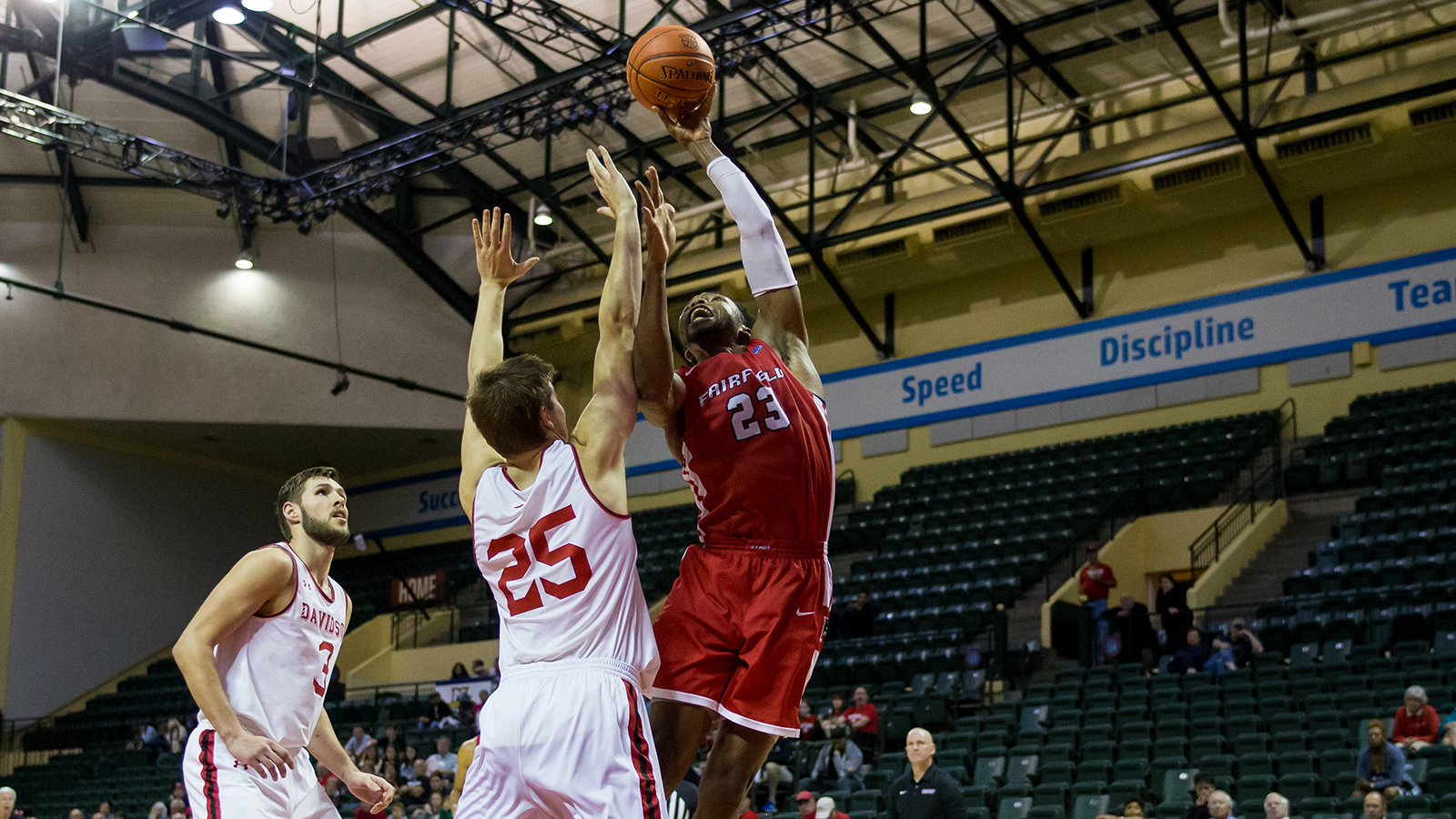 Vincent Eze - Men's Basketball - Fairfield University Athletics