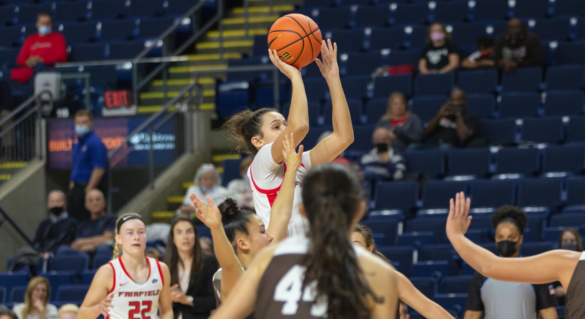 Lou Lopez-Senechal - Women's Basketball - Fairfield University Athletics