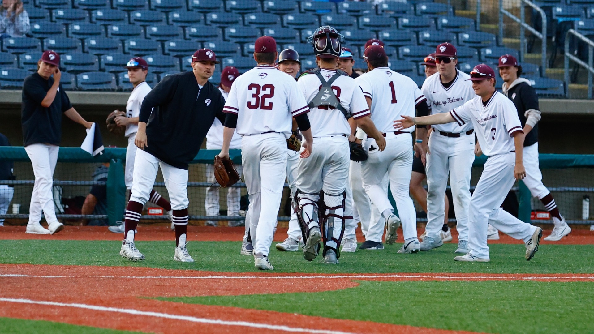 Backx and Tingler Honored by MEC - Fairmont State University Athletics