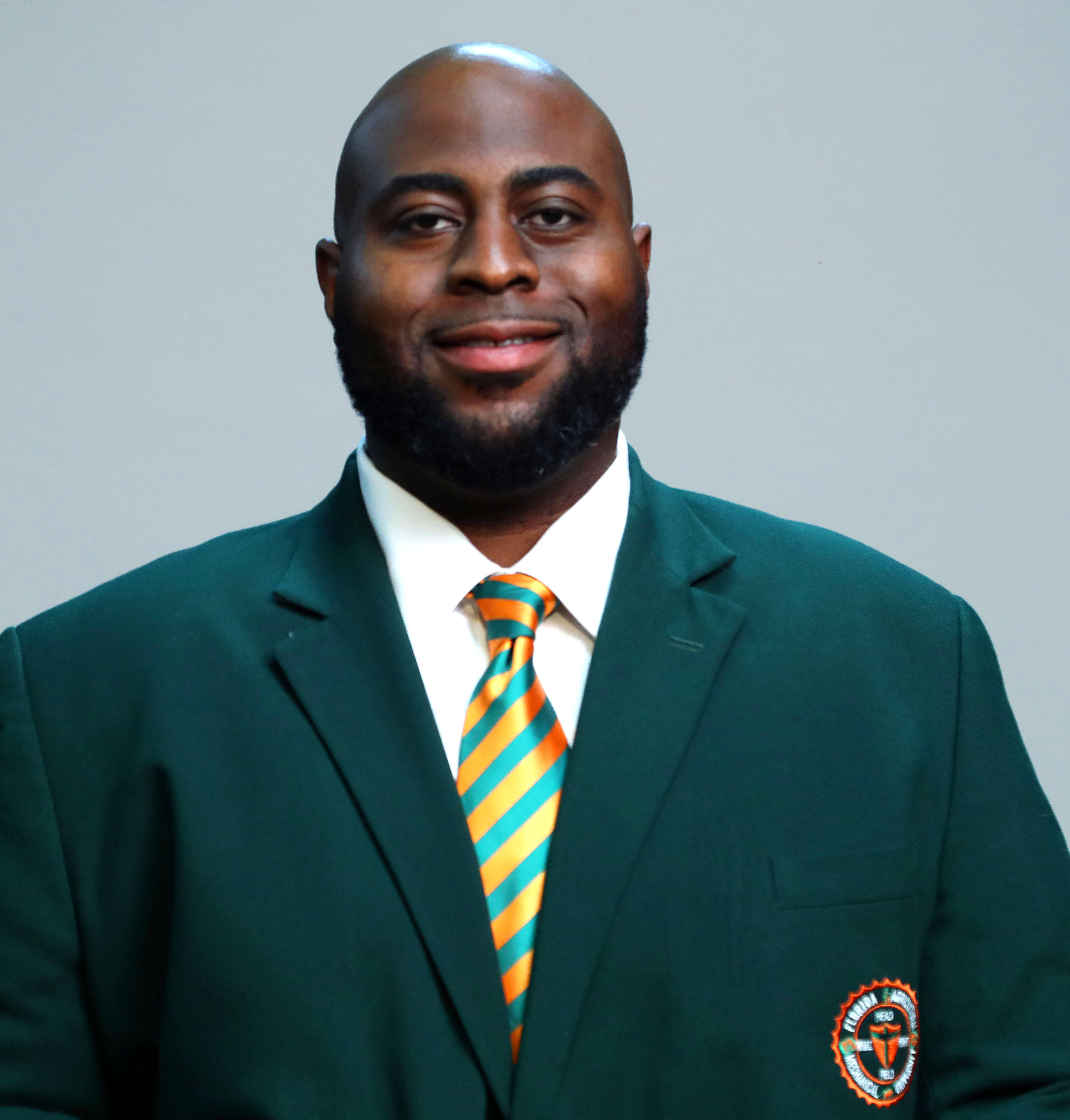 Alex Jackson - Co-Offensive Coordinator/Offensive Line - Football ...