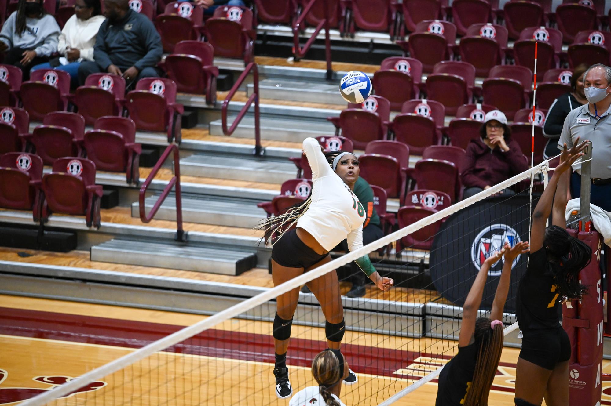 FAMU Drops Season-Opener in Kansas - Florida A&M
