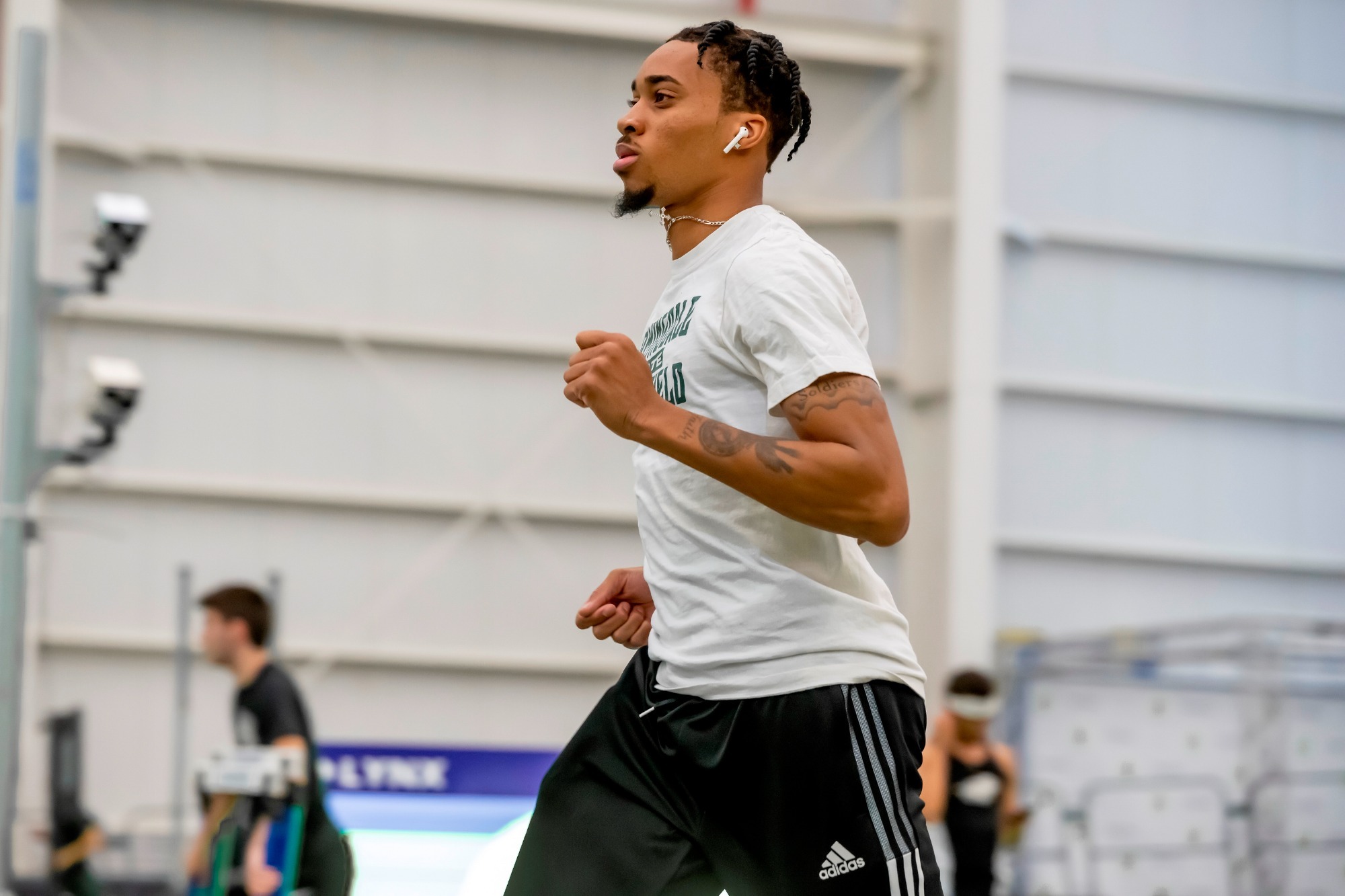 Matthew Latimer - 2023-24 - Men's Indoor Track & Field - Farmingdale ...