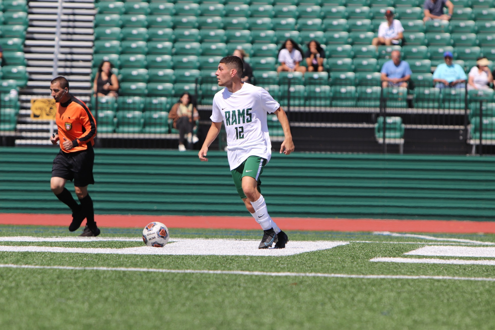 Esnaire Rivera - 2023 - Men's Soccer - Farmingdale State College