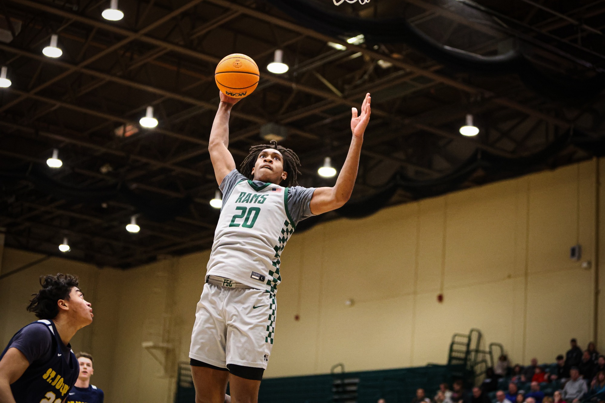 Men's Basketball Pulls Away from Sarah Lawrence in Skyline Semifinal - Farmingdale State College