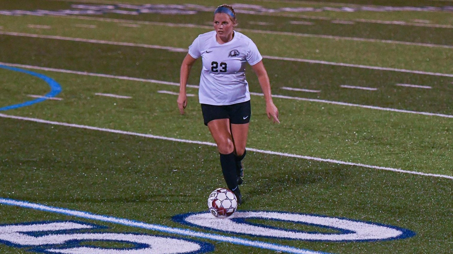 Total team effort grounds Skyhawks for first win - Faulkner University