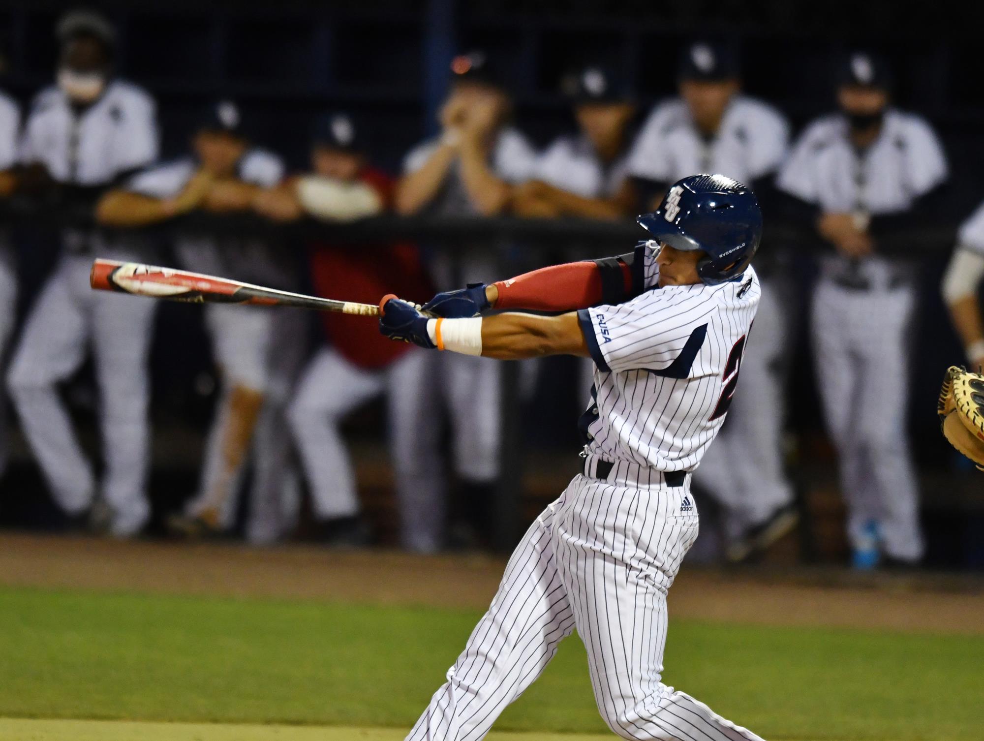 Victor Castillo - Baseball - Florida Atlantic University Athletics