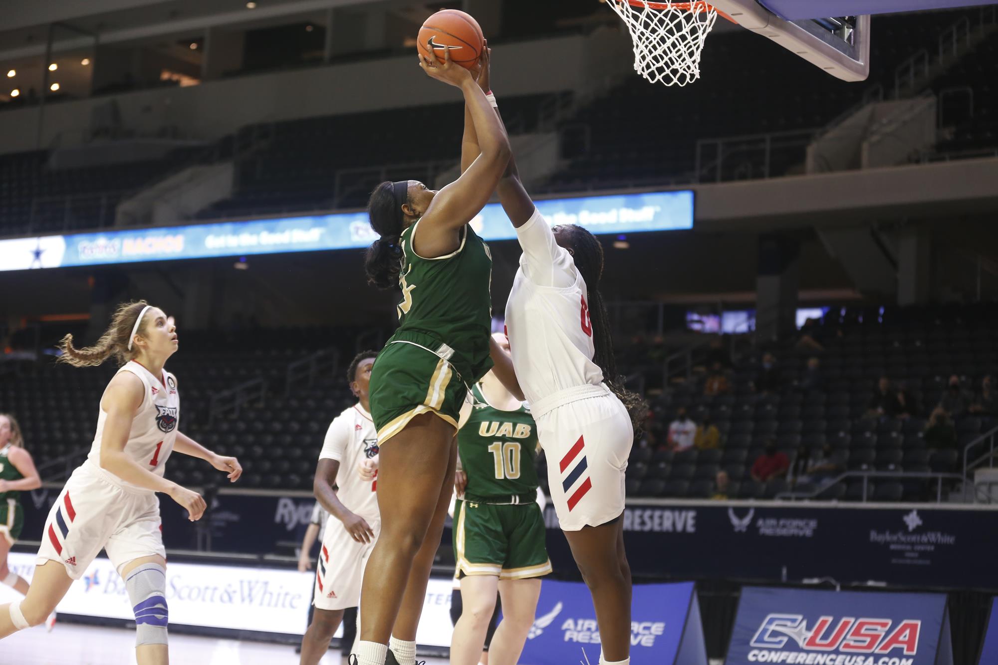 Astou Gaye - Women's Basketball - Florida Atlantic University Athletics
