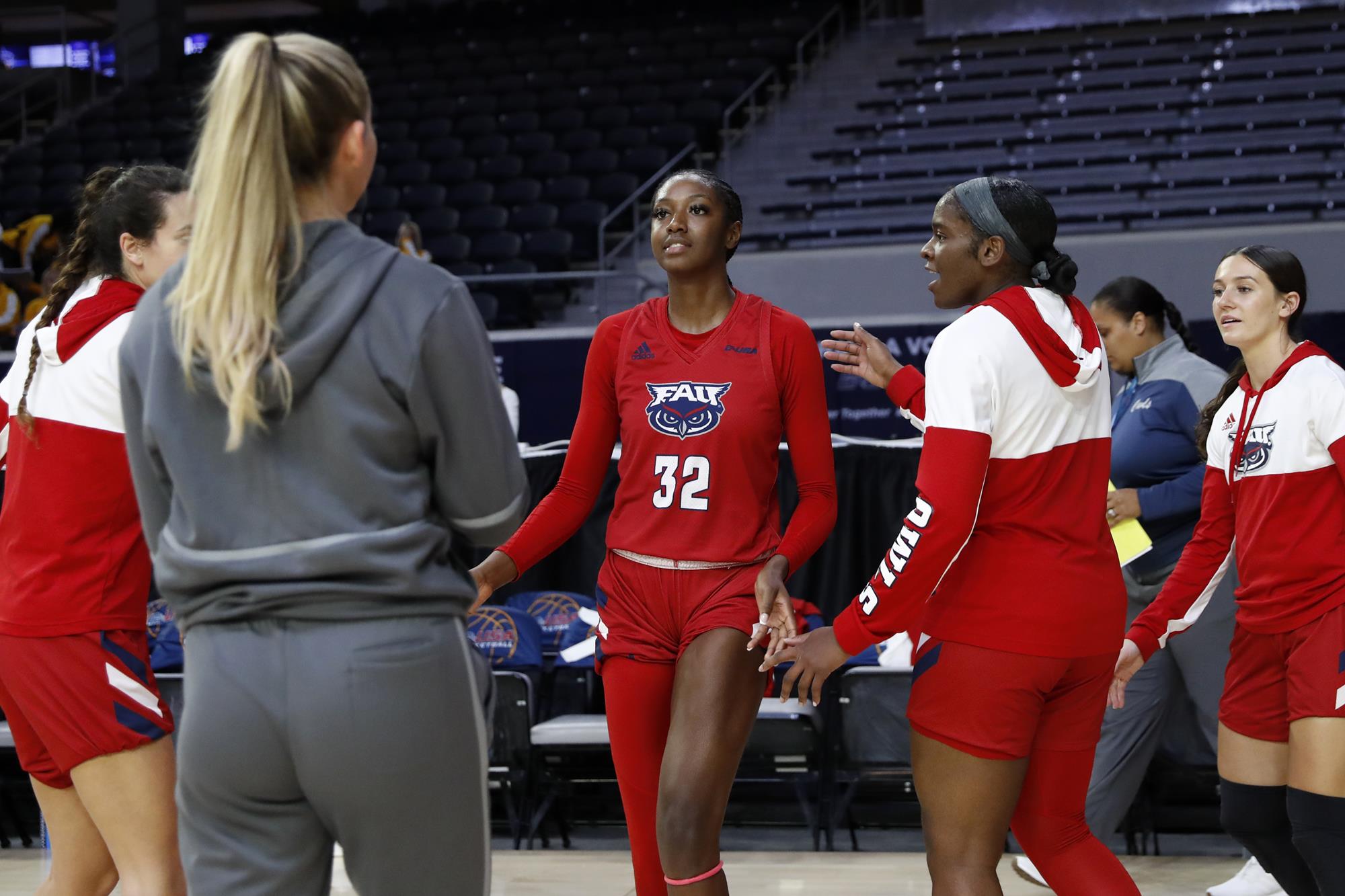 Amber Gaston - Women's Basketball - Florida Atlantic University Athletics