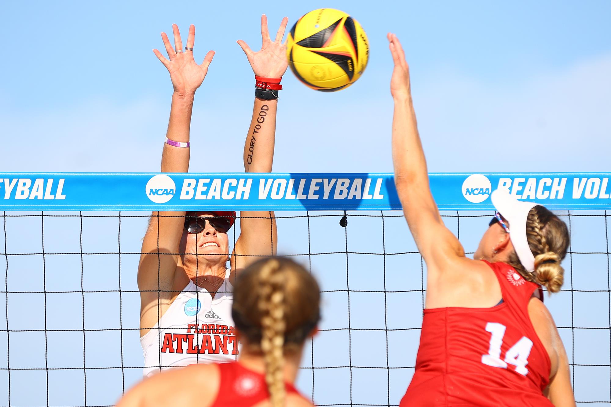 Mackenzie Morris - Women's Beach Volleyball - Florida Atlantic ...