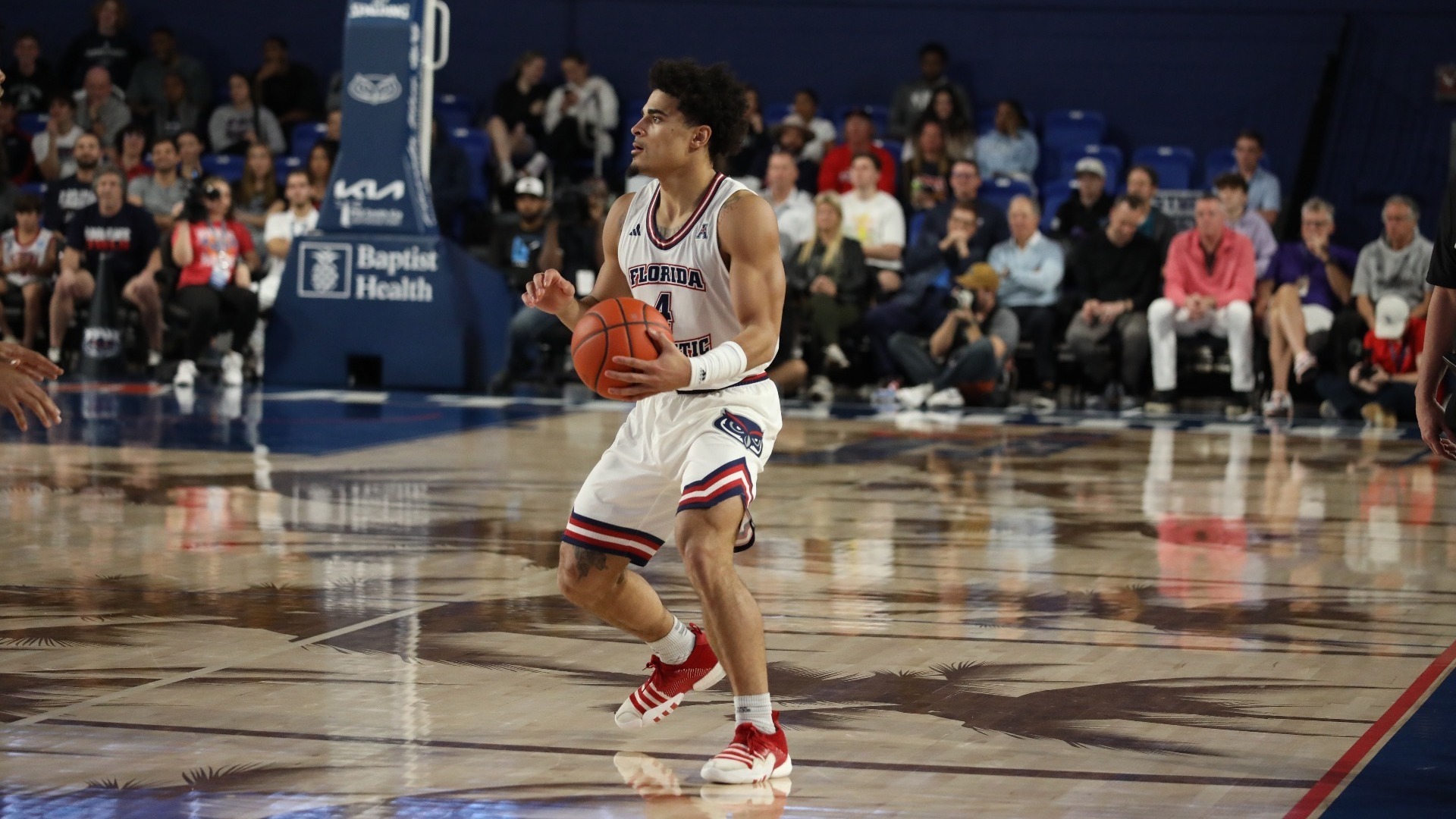 No. 17 Owls Take Down ECU in Inaugural AAC Game - Florida Atlantic ...