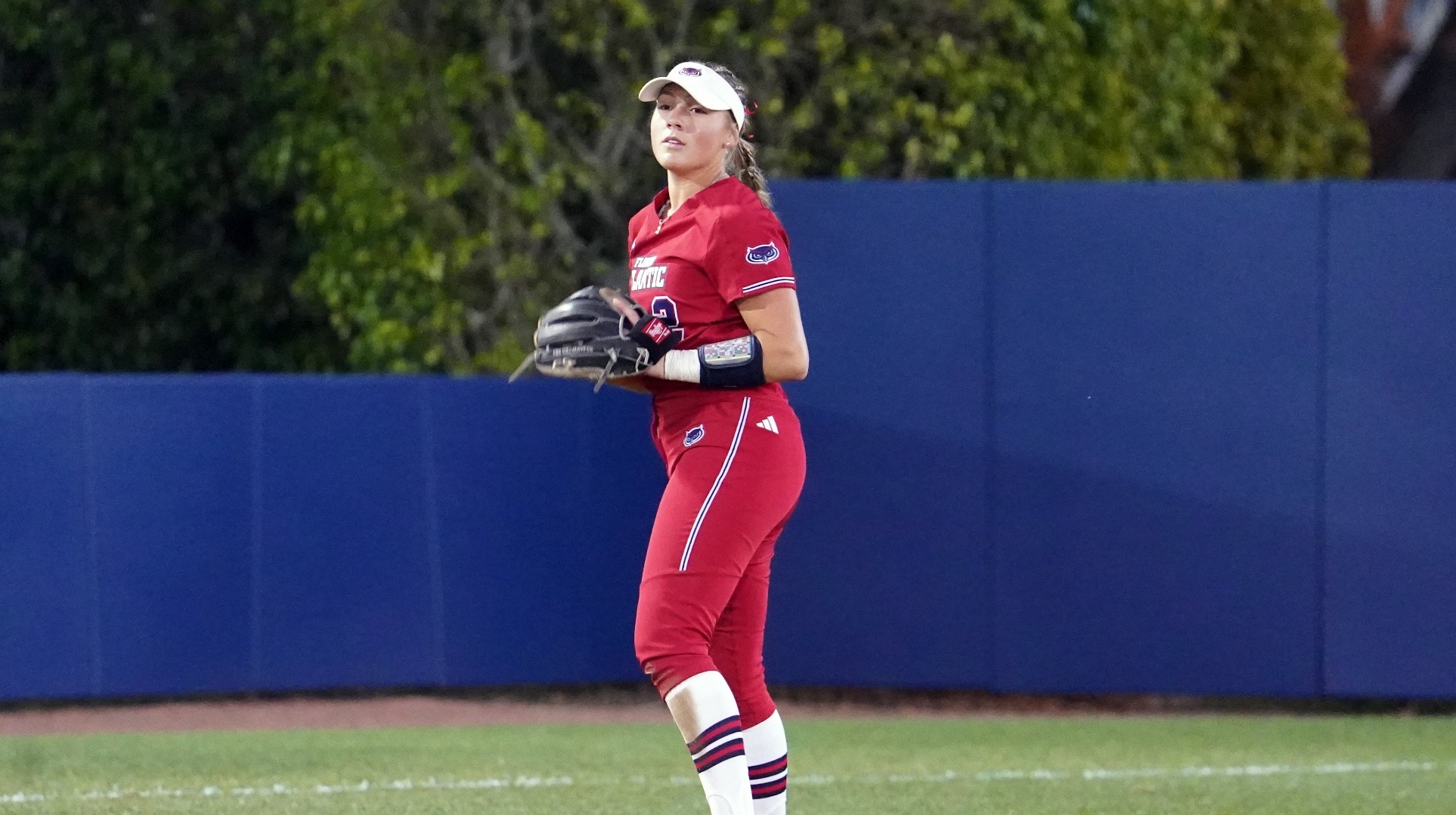Owls Soar Past the Ospreys in Midweek Win - Florida Atlantic University ...