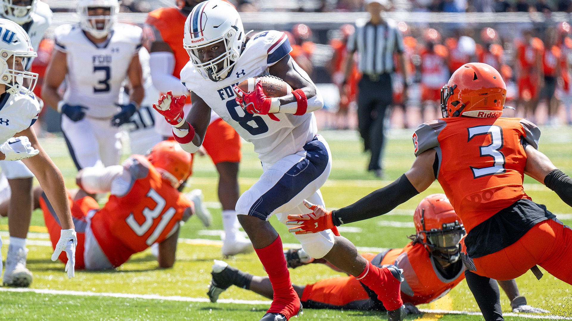 Football Holds Off William Paterson in Season Opener, 33-29 - Fairleigh ...