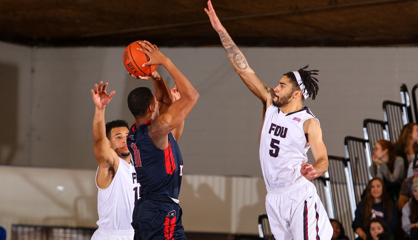Earl Potts Jr. - 2016-17 - Men's Basketball - FDU Knights Athletics