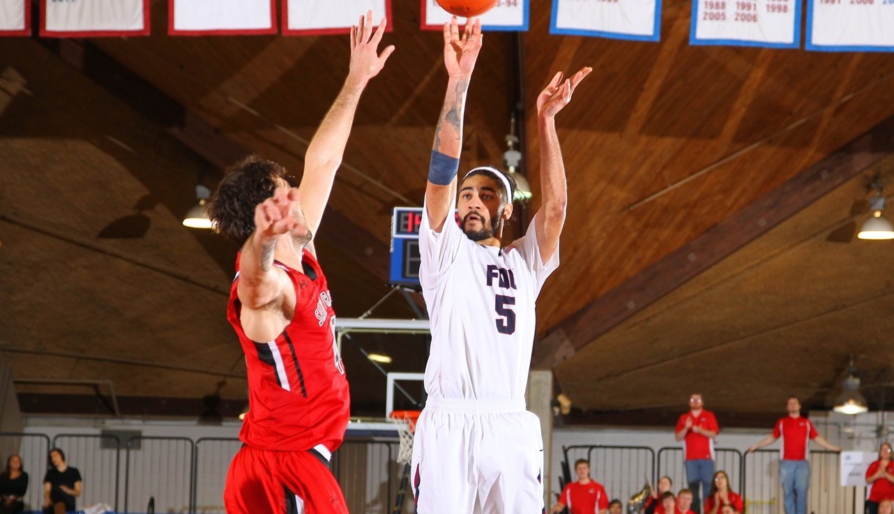 Earl Potts Jr. - 2016-17 - Men's Basketball - FDU Knights Athletics
