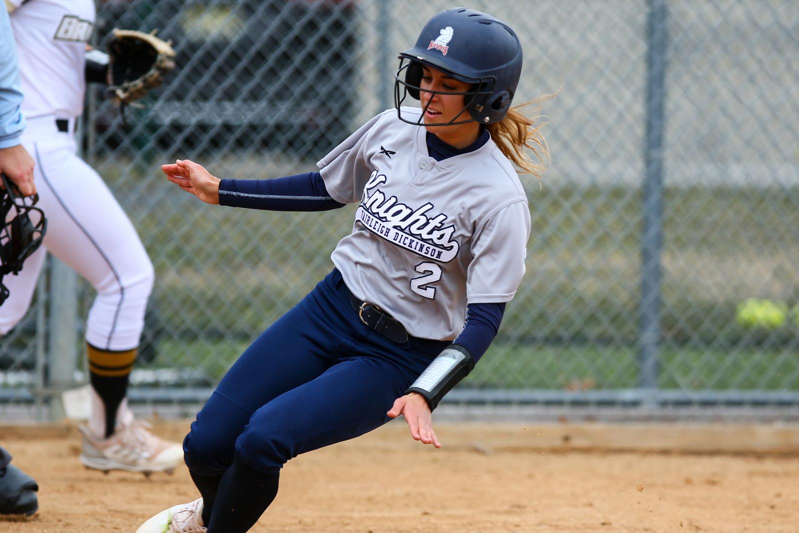 Softball Swept By LIU Brooklyn - FDU Knights Athletics