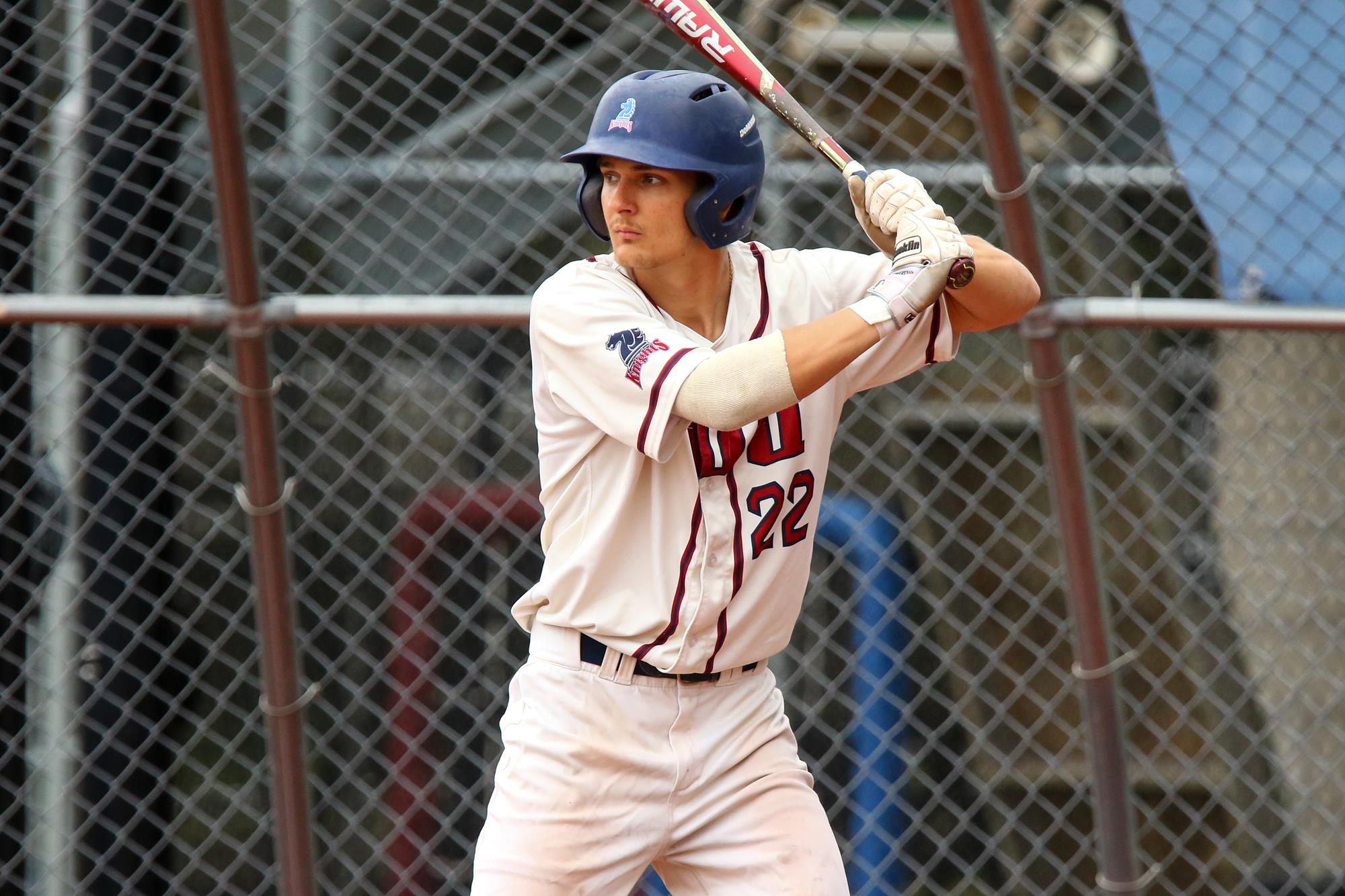 Baseball Falls in Series Opener at CCSU - FDU Knights Athletics