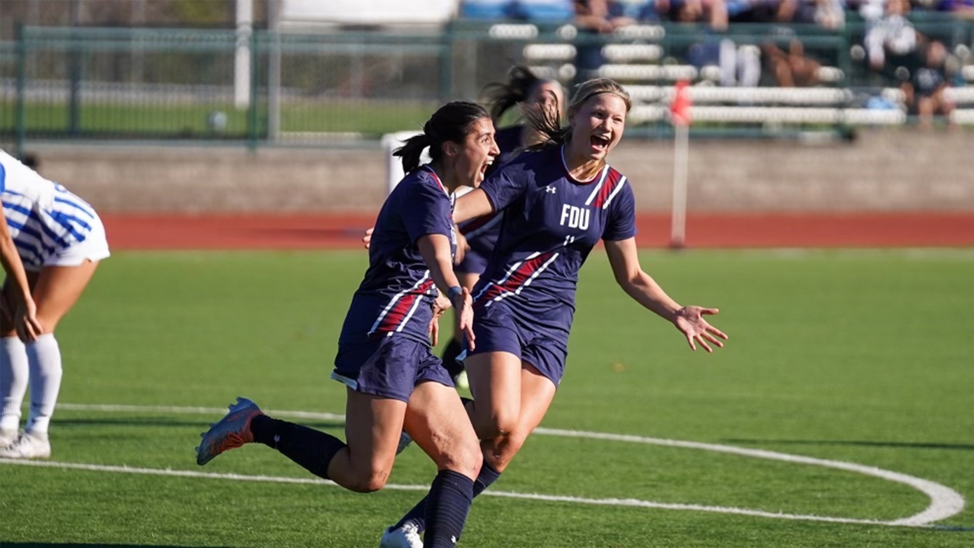Madelyn Robbins - 2022 - Women's Soccer - FDU Knights Athletics