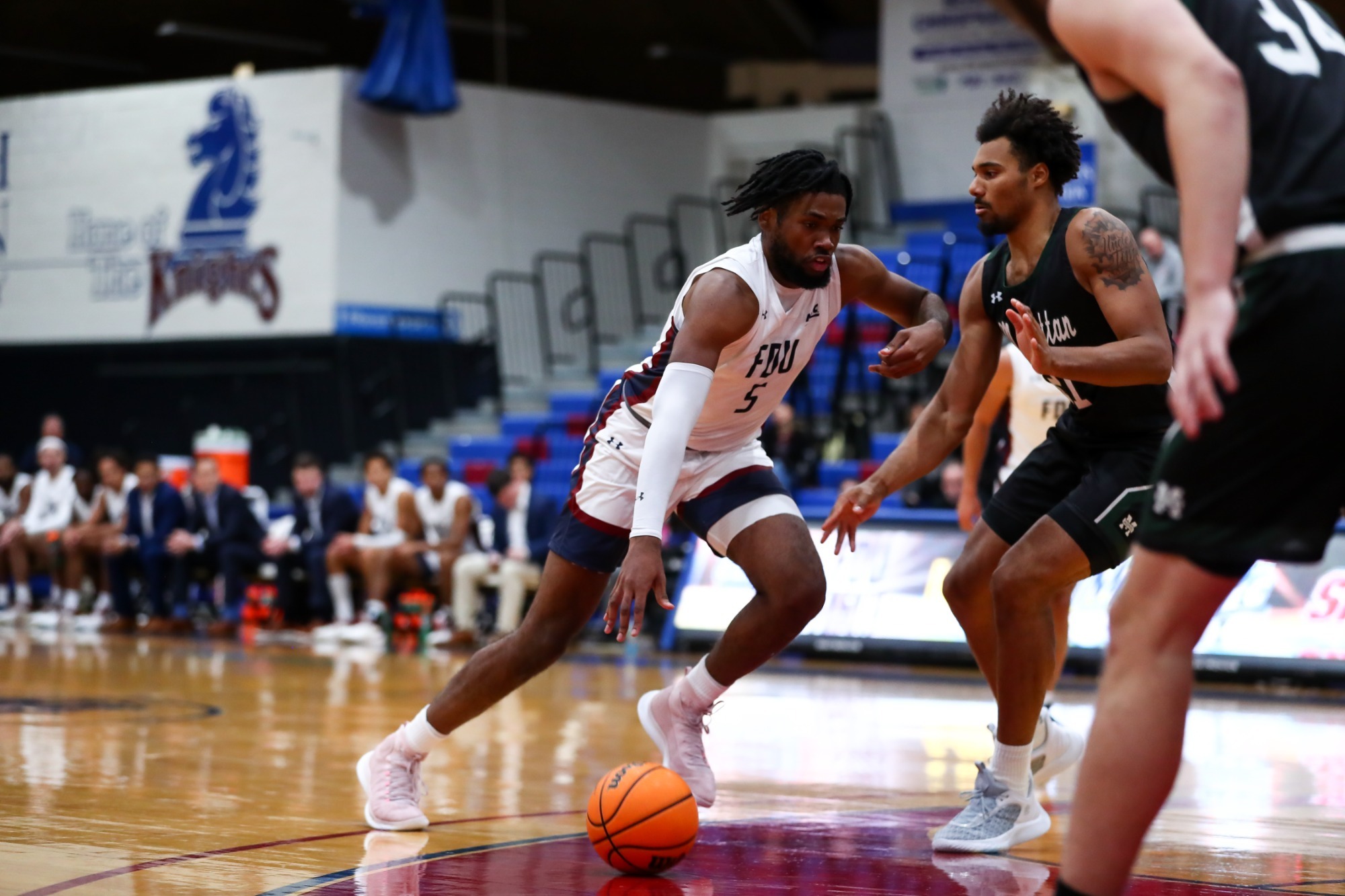 Ansley Almonor - 2023-24 - Men's Basketball - FDU Knights Athletics