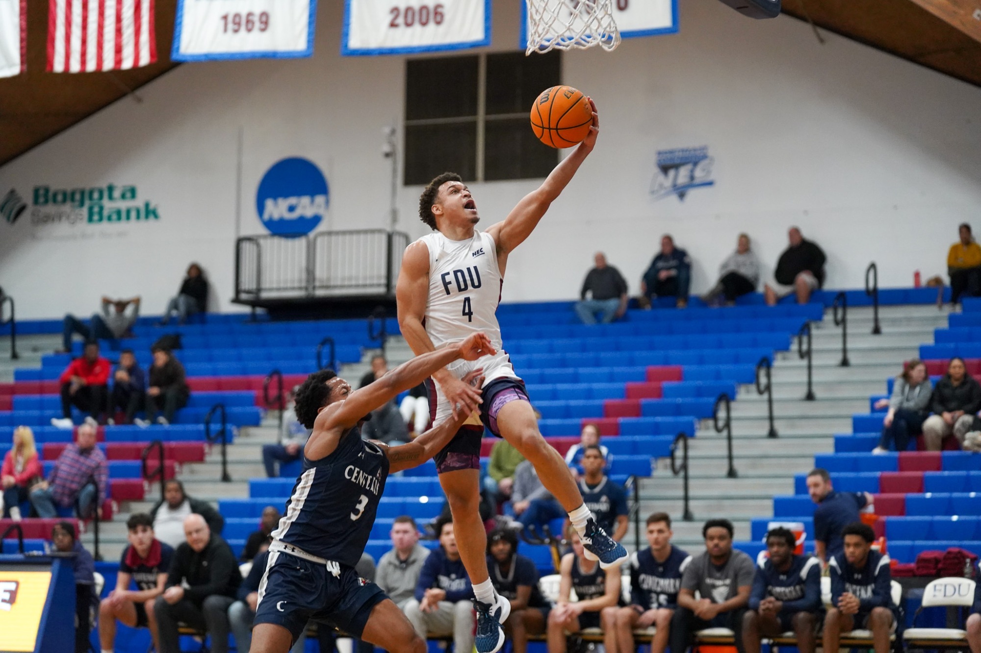 Grant Singleton - 2022-23 - Men's Basketball - FDU Knights Athletics