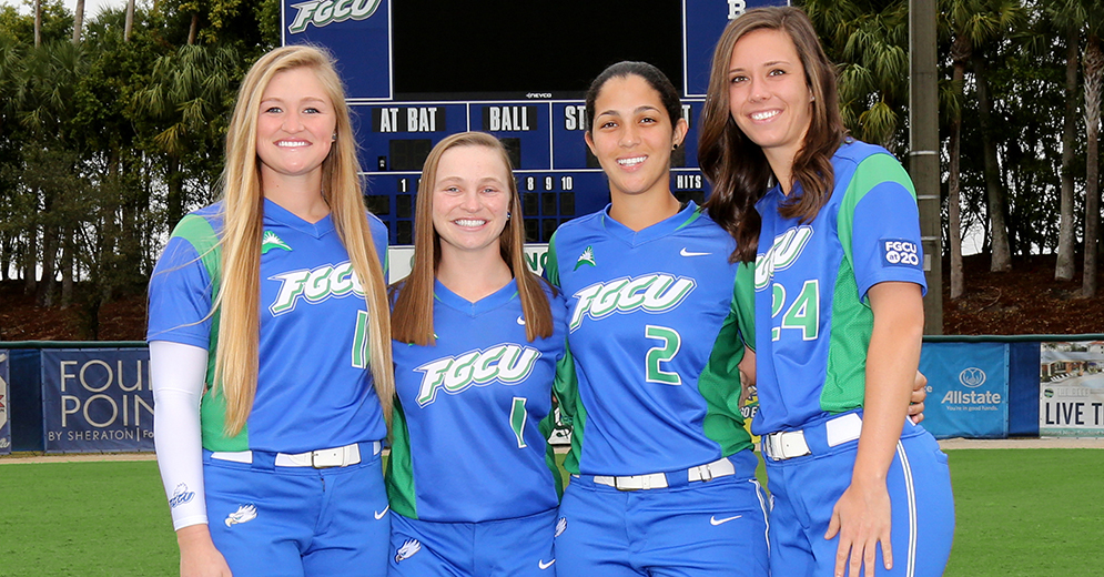 Taylor Wade - 2017 - Softball - FGCU Athletics