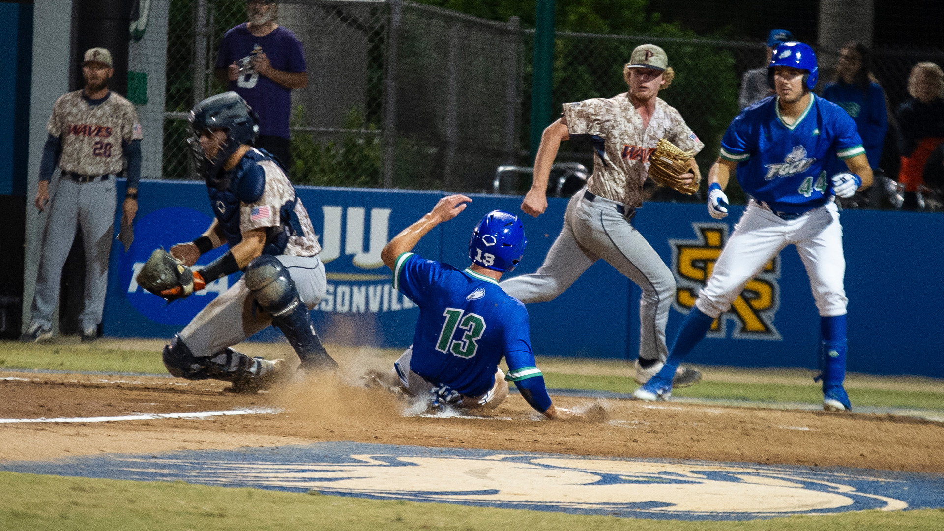 Baseball Downs #22 Pepperdine - FGCU Athletics