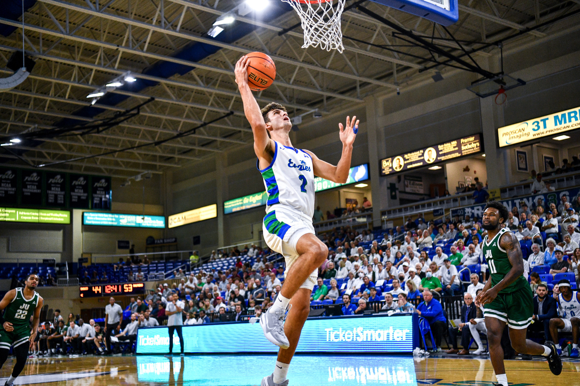 Weir, Catto Lead Eagles to Overtime Victory at Central Arkansas - FGCU ...