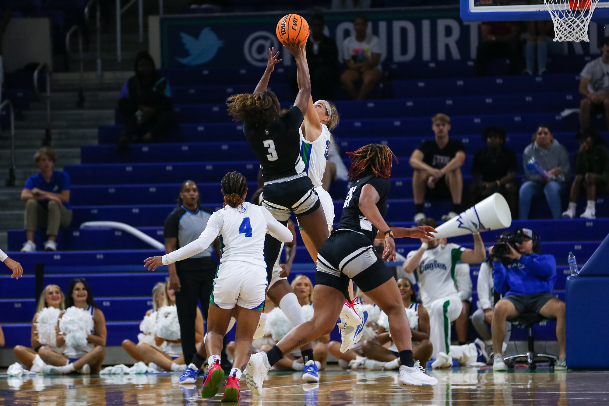 Emma List - 2022-23 - Women's Basketball - FGCU Athletics