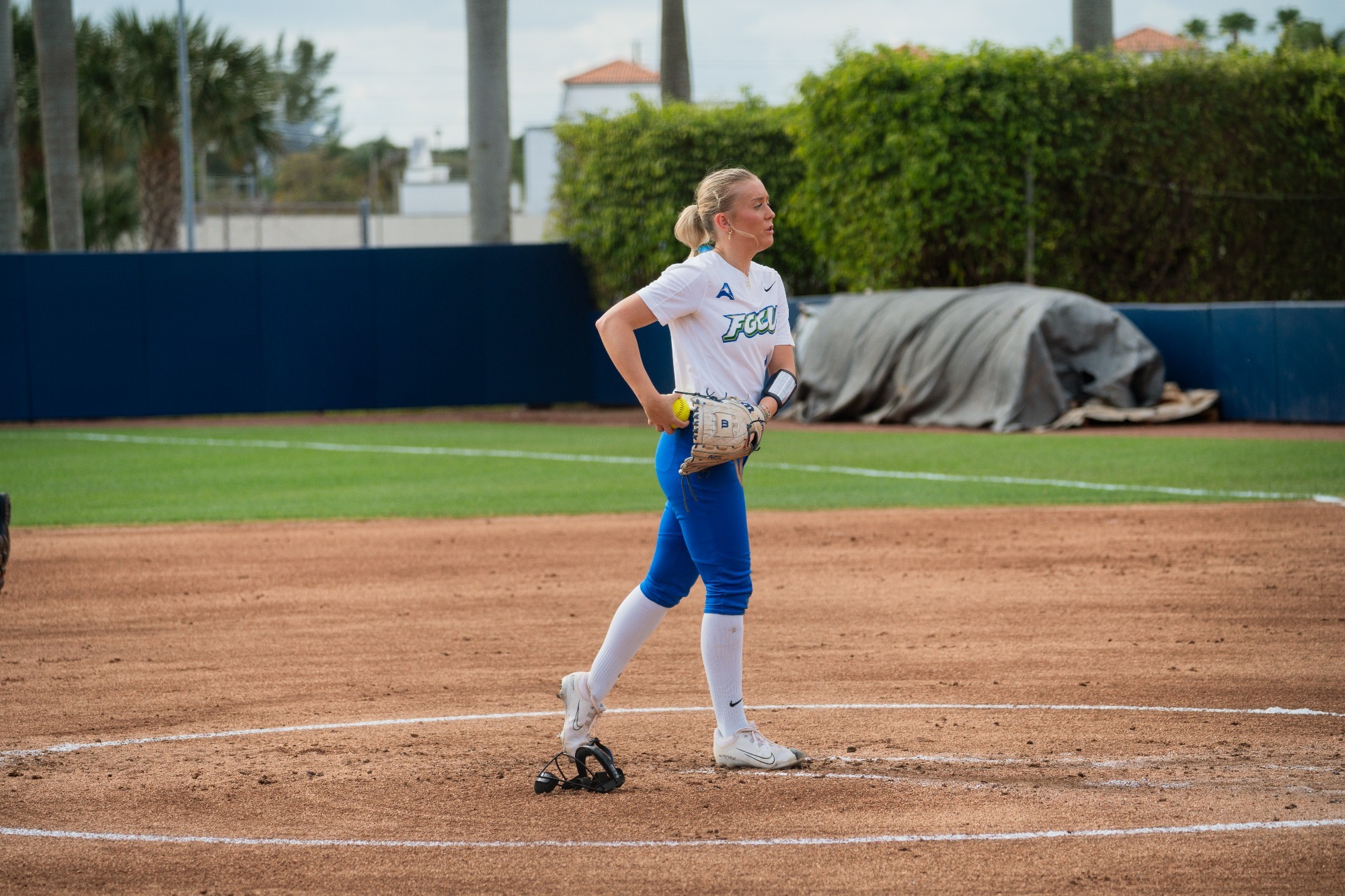 FGCU opens Owl Classic with win over BC - FGCU Athletics