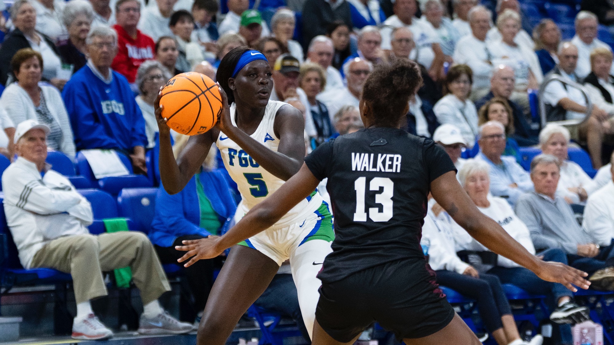 FGCU delivers birthday victory for Azul - FGCU Athletics