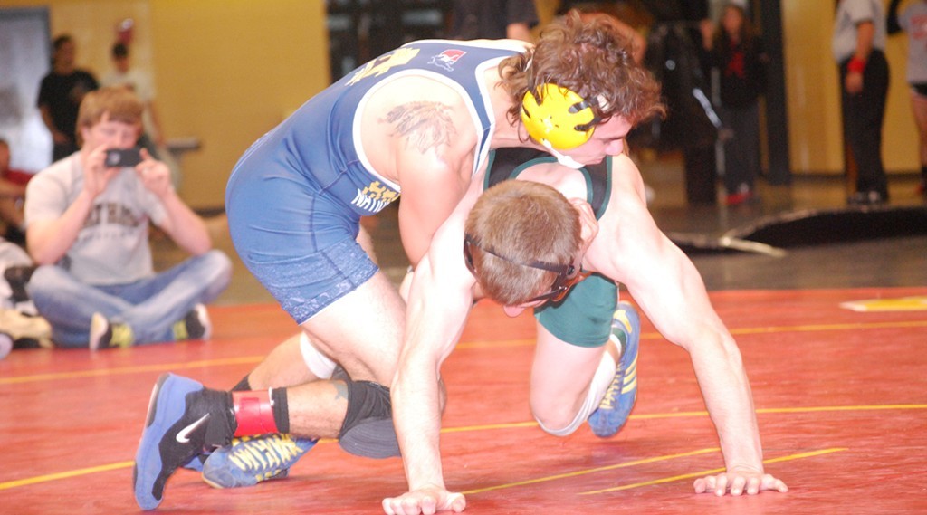 Adam Ludwin - Men's Wrestling - FHSU Athletics