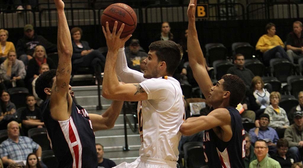 Jared Tadlock - Men's Basketball - FHSU Athletics