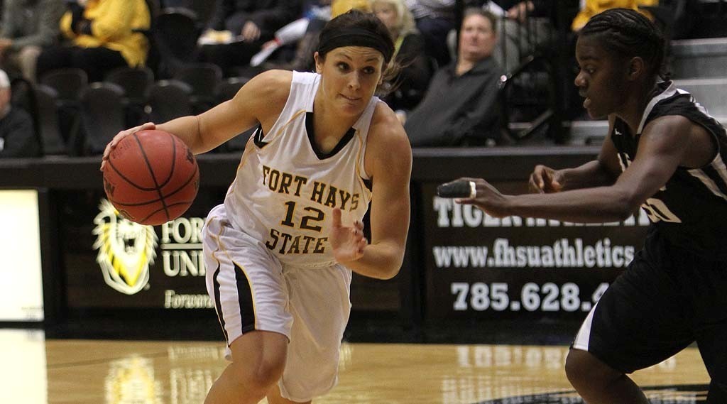 Katelyn Edwards - Women's Basketball - FHSU Athletics