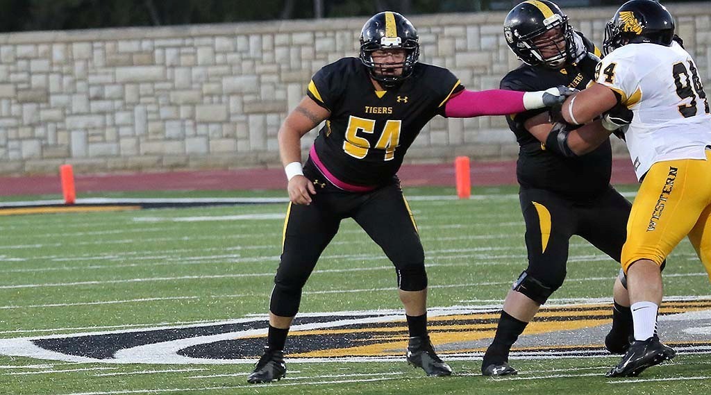 Colby Hamel - Football - FHSU Athletics