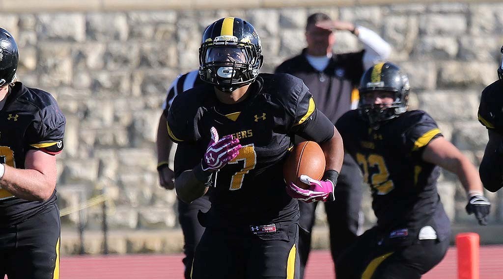 Michael Terry - Football - FHSU Athletics