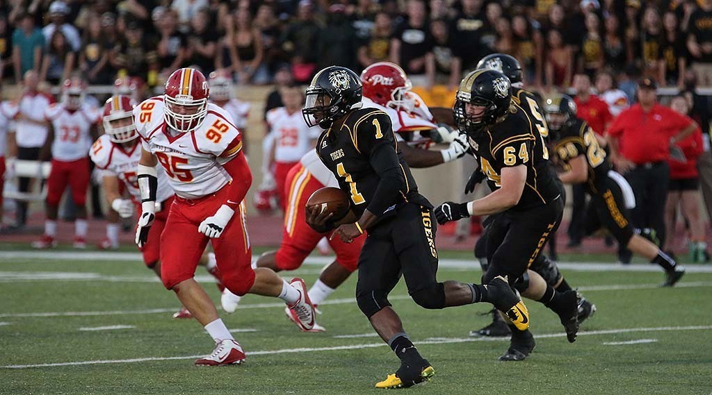 Treveon Albert - Football - FHSU Athletics