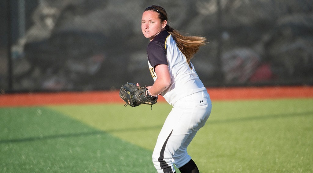 Courtney Dobson - Softball - FHSU Athletics