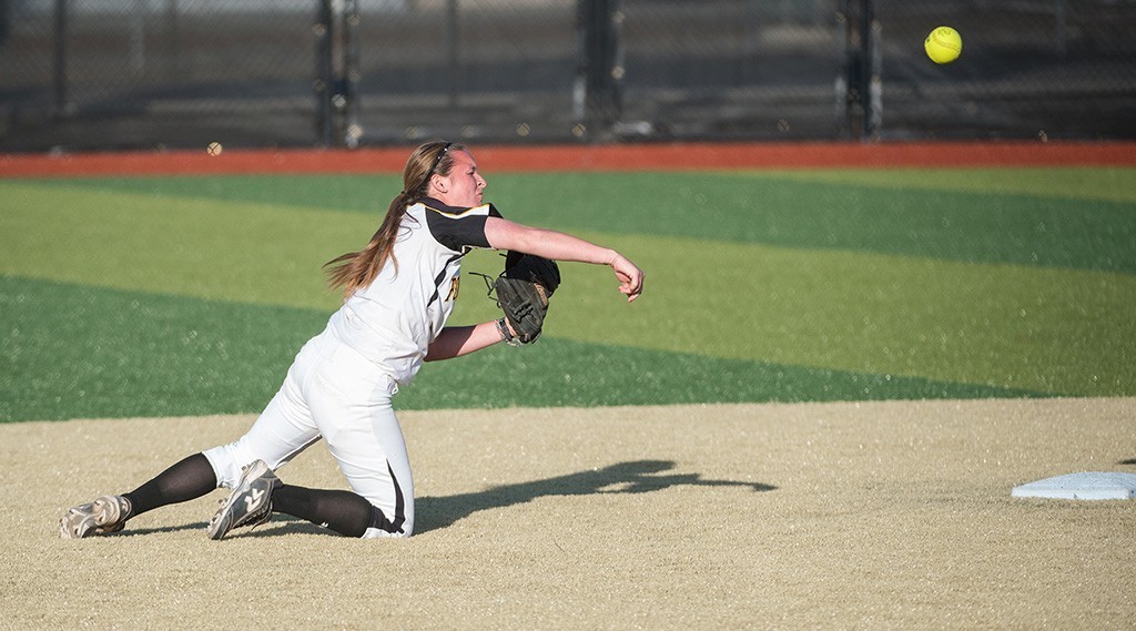 Courtney Dobson - Softball - FHSU Athletics