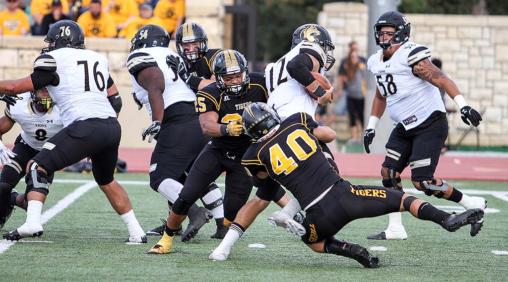 Jose Delgado - Football - FHSU Athletics