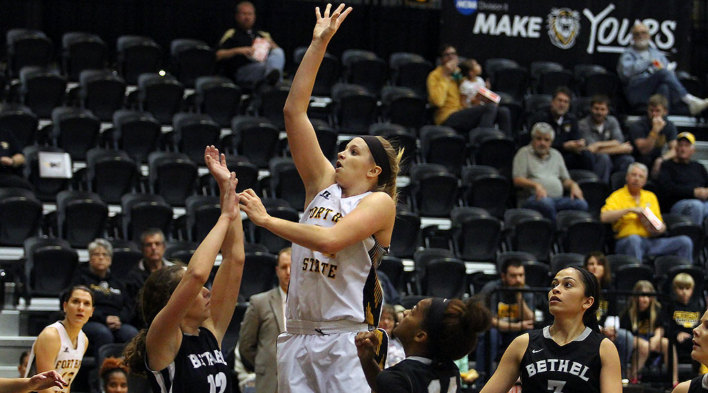 Jill Faxon - Women's Basketball - FHSU Athletics
